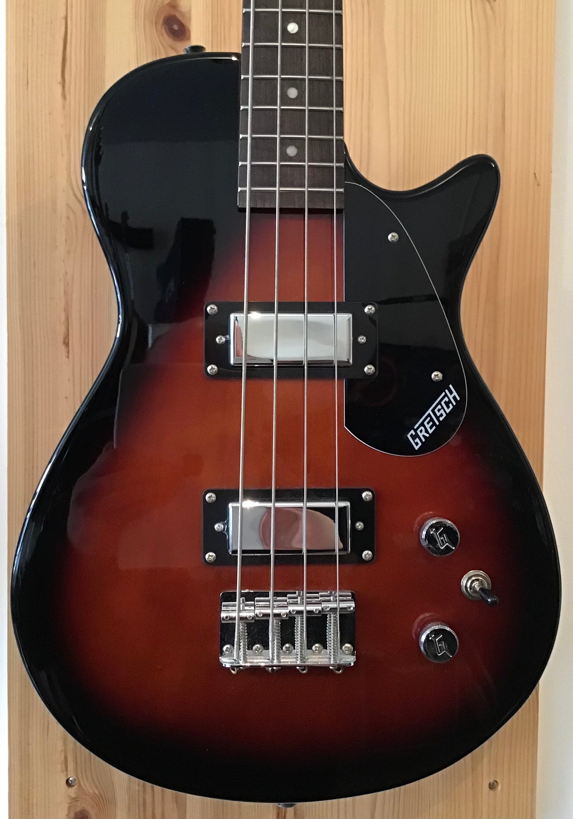Gretsch G2220 Electromatic Junior Jet II Bass w Gator Hard Case S/H – Listers Guitars