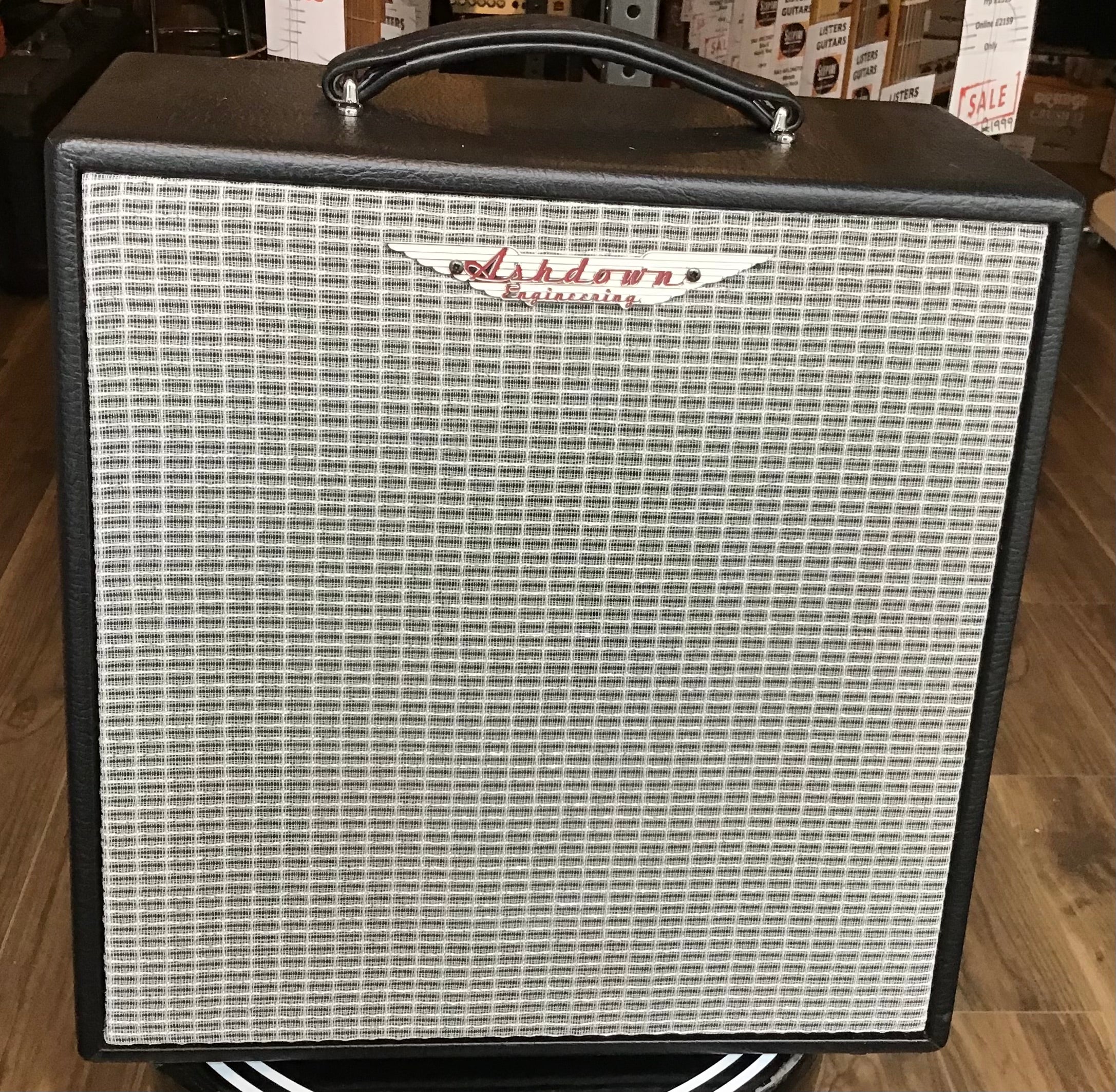 ASHDOWN PEACEMAKER MINI – Listers Guitars